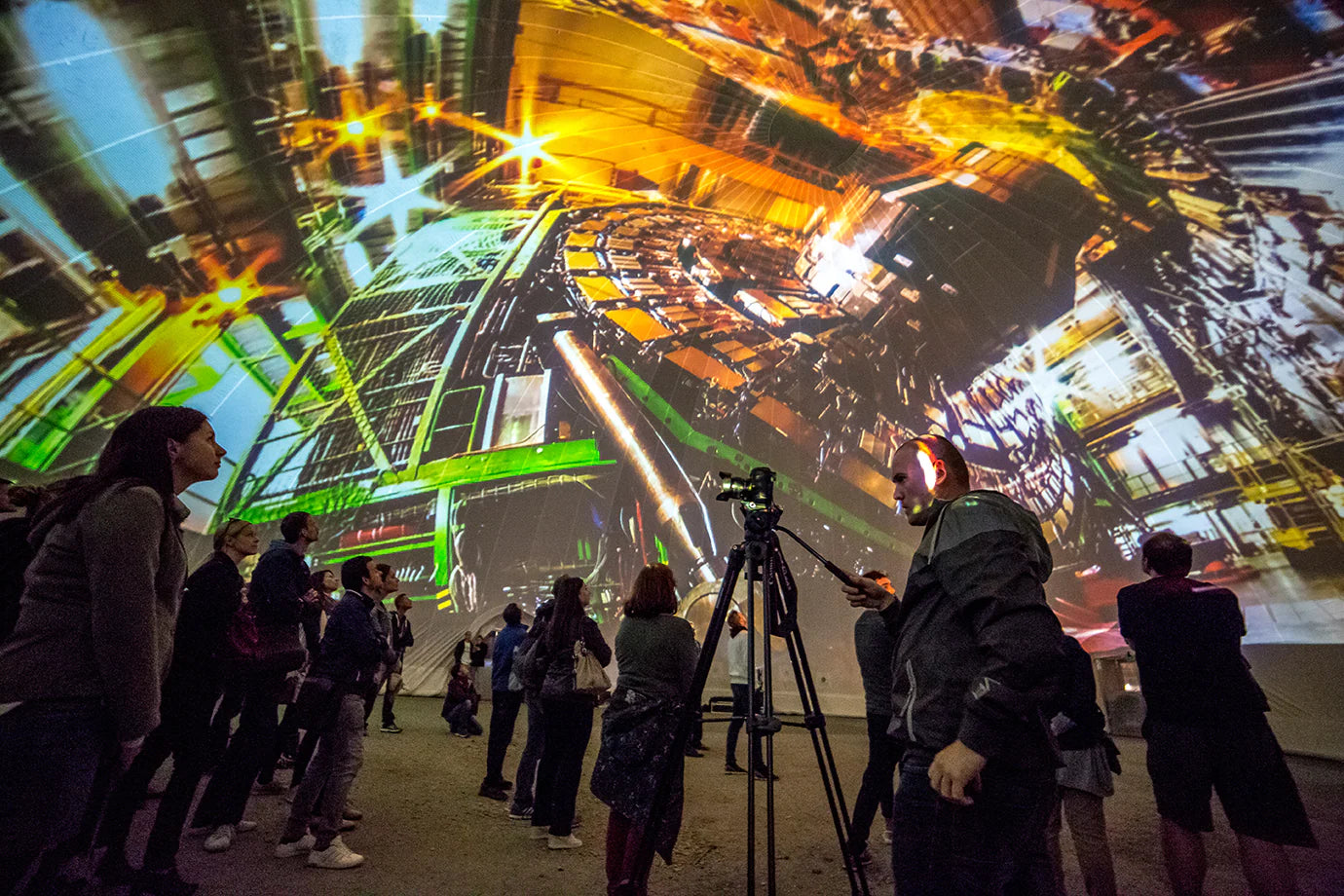 360˚ PROJECTION DOME – Kvant Show Production