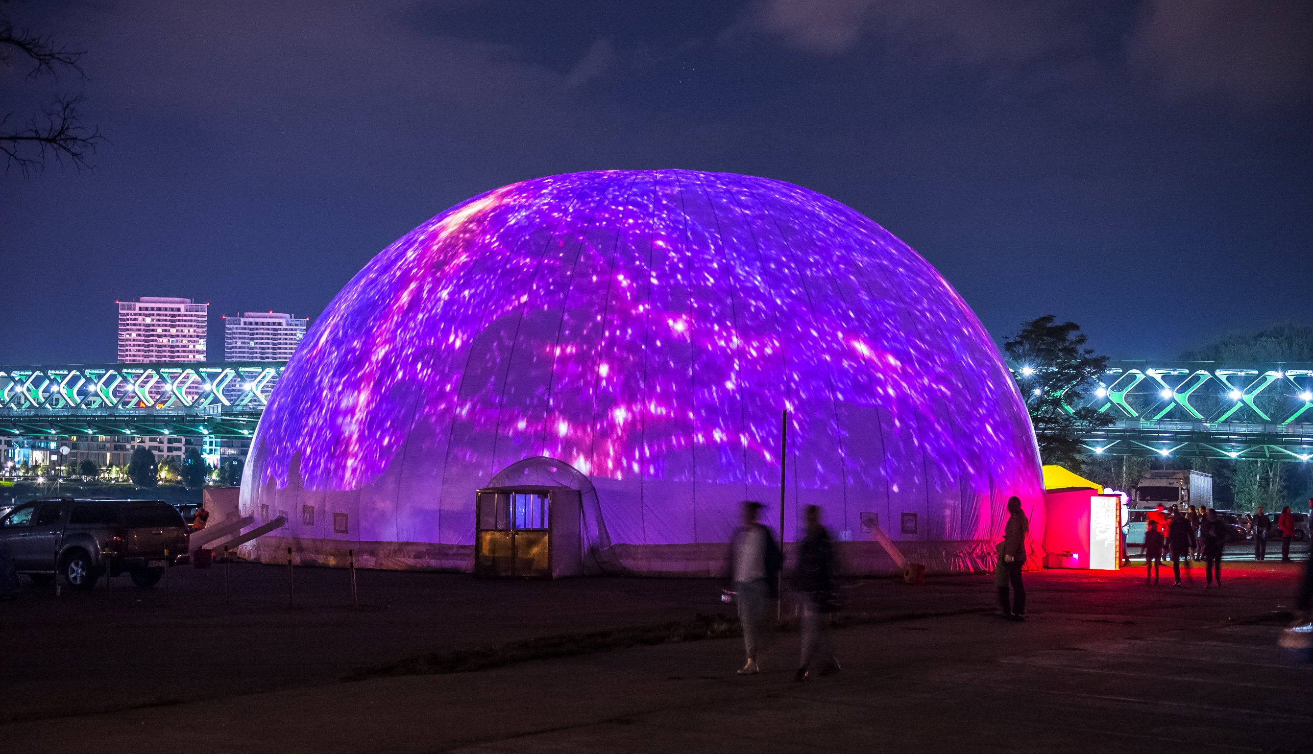 360˚ PROJECTION DOME – Kvant Show Production